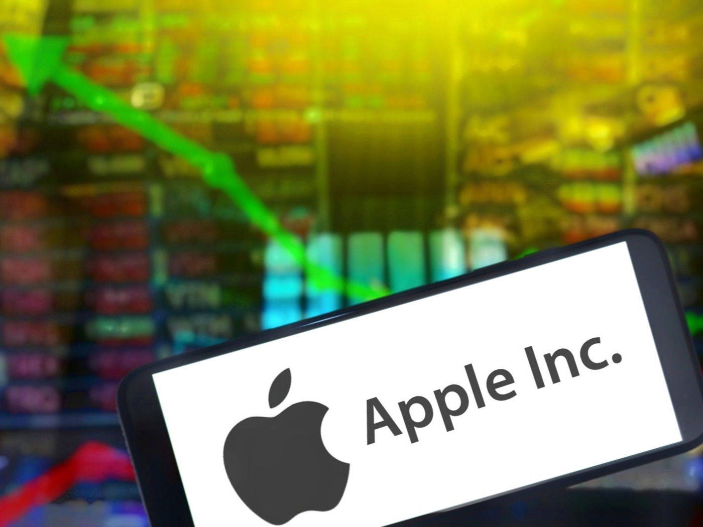 Apple cresce nos computadores mas ainda longe dos maiores vendedores ...