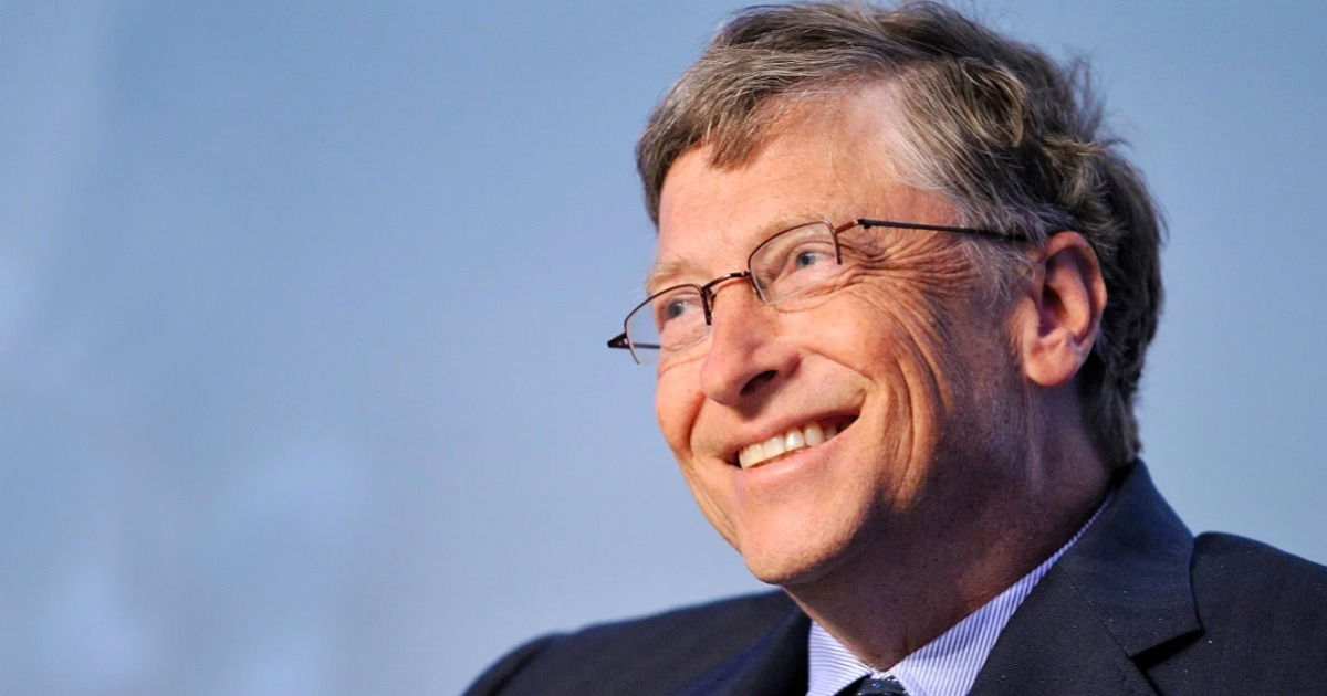 Bill Gates revela o seu novo smartphone Android e não é o Surface Duo ...