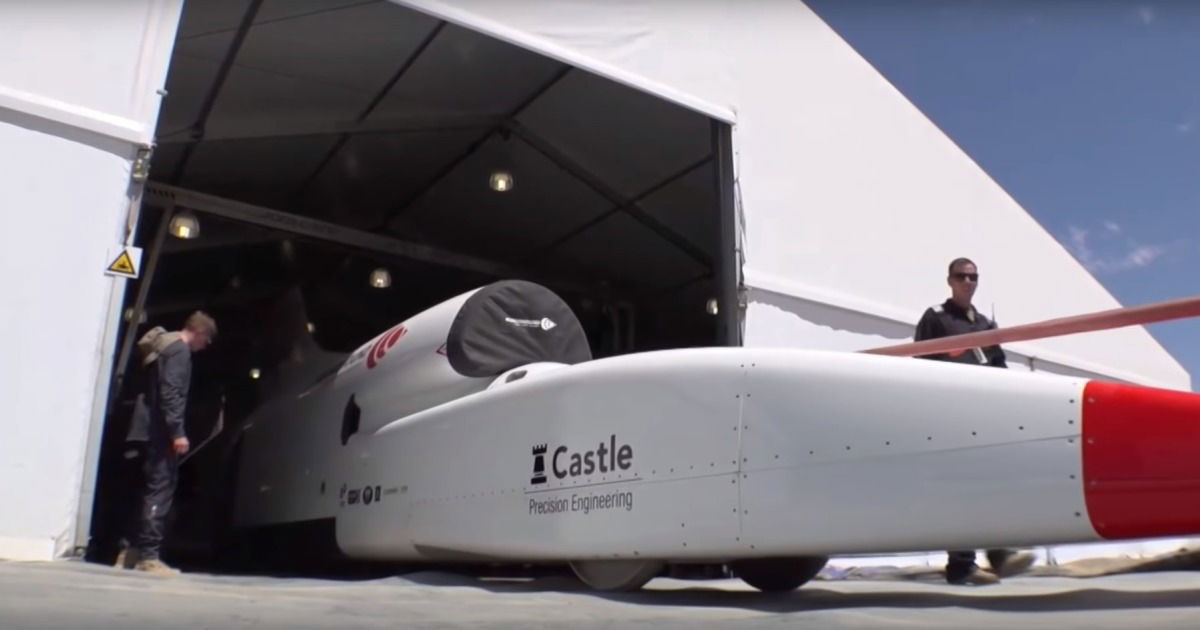 Bloodhound LSC: o carro-jato que pretende quebrar a barreira do som em ...