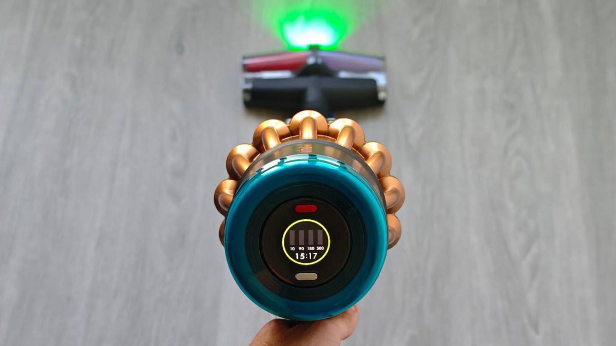 Dyson V16 Piston Animal Submarine review: aspira e lava a casa com ...