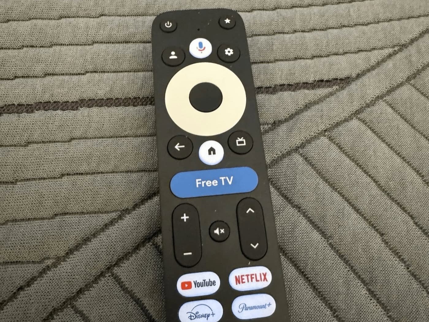 Google TV surpreende e introduz botão de acesso rápido a canais grátis ...