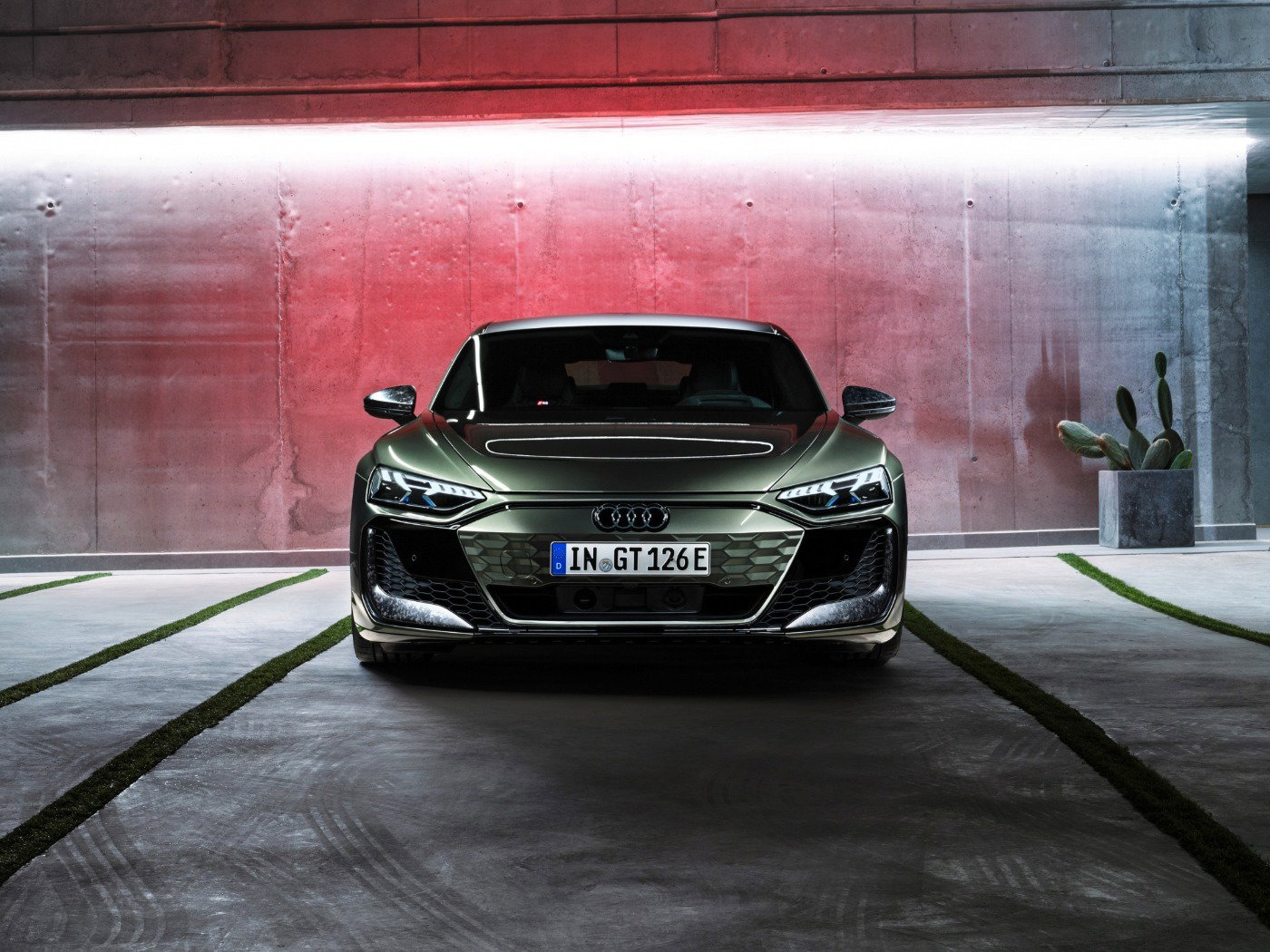 Audi revela o seu carro mais potente de todos os tempos: o RS E-Tron GT ...