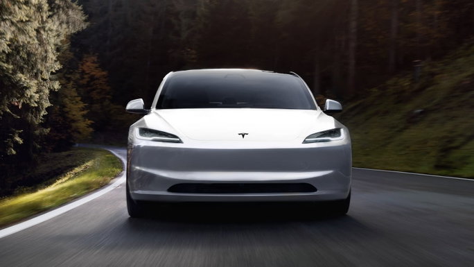 Tesla Model 3 Standard chega a Portugal: o novo elétrico mais acessível ...